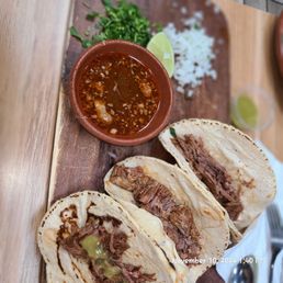 AH HUEVO - Updated July 2025 - 254 Photos & 106 Reviews - 222 D N El ...