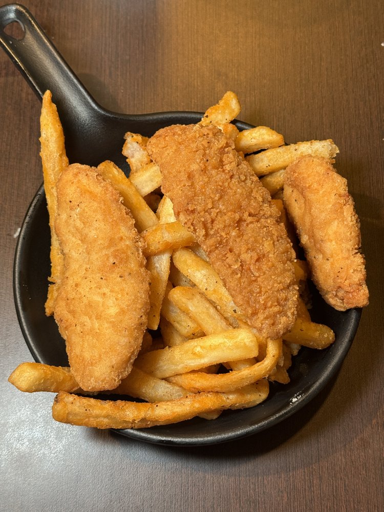 BRICKS FAMILY RESTAURANT - Updated January 2026 - 45 Photos & 47 ...