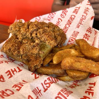 THE RED CHICKZ - Updated March 2025 - 471 Photos & 427 Reviews - 2525 ...