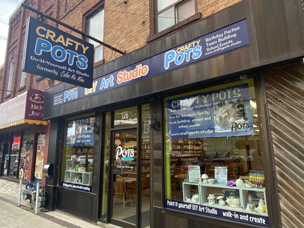 CRAFTY POTS - Updated March 2025 - 30 Photos & 23 Reviews - 126 Main ...