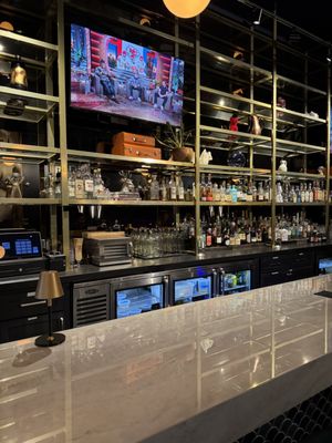 ETC - Updated May 2026 - 199 Photos & 73 Reviews - 404 S Wells St ...