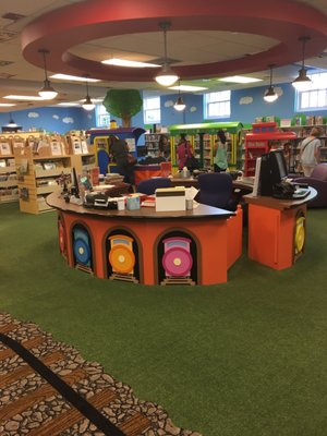 KIRKWOOD PUBLIC LIBRARY - Updated December 2025 - 18 Photos & 23 ...