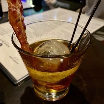 NONA BLUE MODERN TAVERN - Updated August 2024 - 820 Photos & 897 ...