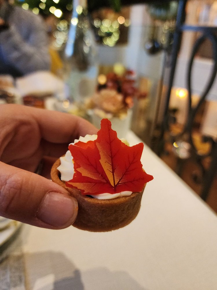 ASTOR COURT - Updated October 2025 - 197 Photos & 69 Reviews - 88 W ...