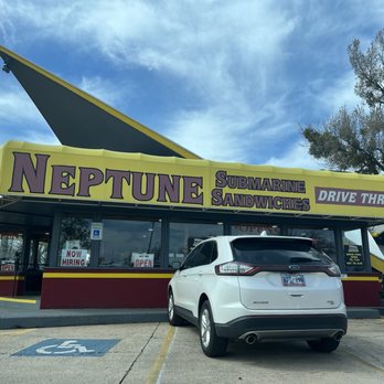 NEPTUNE SUBMARINE SANDWICHES - Updated June 2024 - 115 Photos & 112 ...