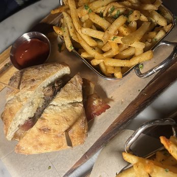 BLIND BUTCHER - 613 Photos & 326 Reviews - 4058 18th St, San Francisco ...