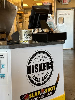 NISKERS CHAR-GRILL & SLAP SHOT HOCKEY BAR - Updated November 2024 - 213 ...