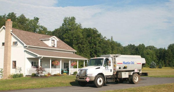 MARTIN OIL COMPANY - Updated October 2025 - 528 N 1st St, Bellwood ...