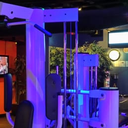 F212 STEAM - Updated December 2025 - 35 Photos & 16 Reviews - 1048 ...