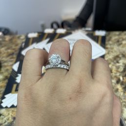 Genesis Diamonds Reviews | Read Customer Service Reviews of ...