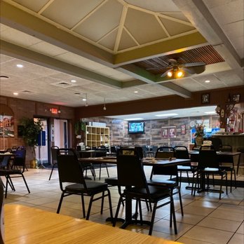 VENECIA ITALIAN RESTAURANT - Updated May 2024 - 130 Photos & 85 Reviews ...