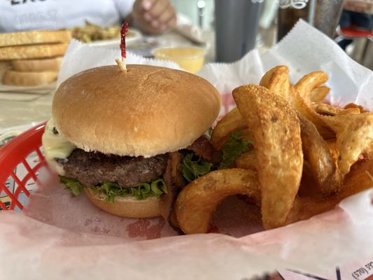 EASTSIDE DINER - Updated December 2025 - 10 Reviews - 349 E Chestnut St ...