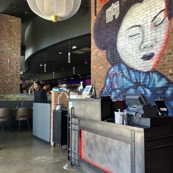 MOON THAI AND JAPANESE RESTAURANT - Updated August 2024 - 783 Photos ...