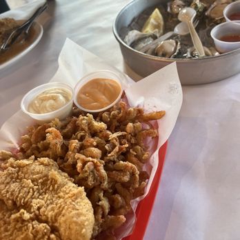 CRAWFISH HOUSE - Updated May 2024 - 96 Photos & 70 Reviews - 247 Park ...