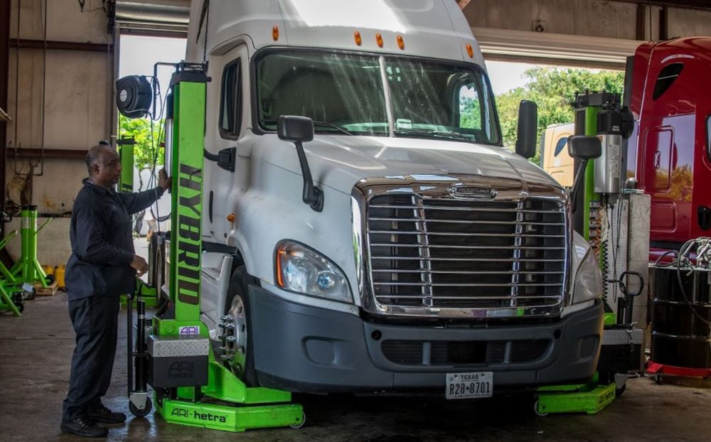 LRM LEASING COMPANY - Updated August 2025 - 10 Photos - 2160 Blount Rd ...