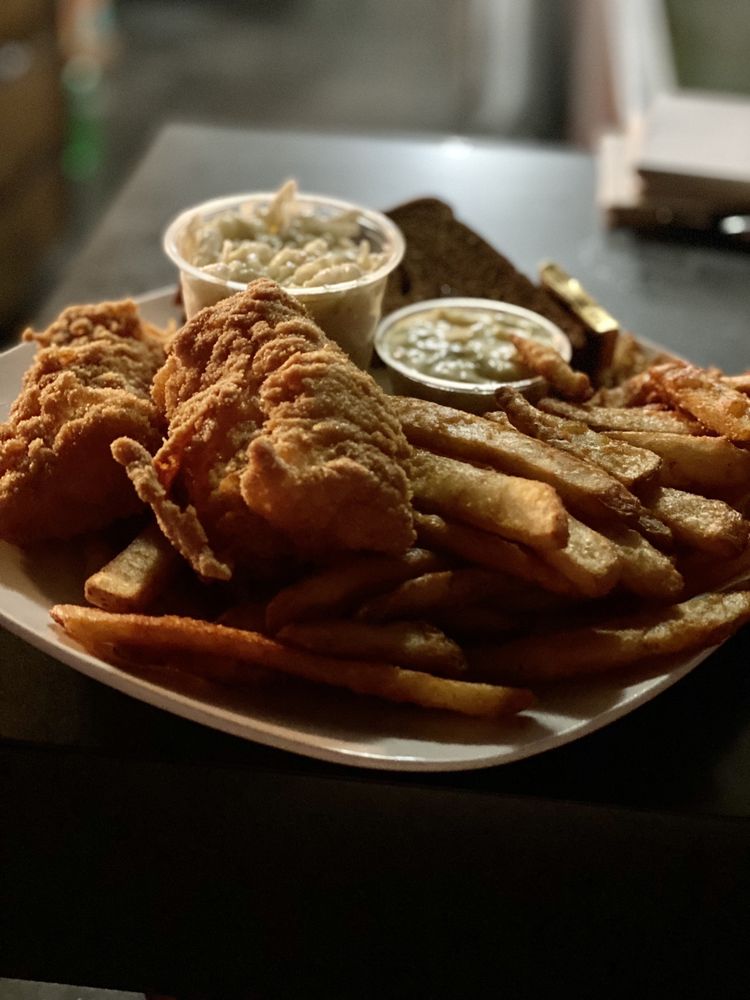 RIVERS EDGE SALOON & EATERY - Updated October 2025 - 14 Photos & 26 ...