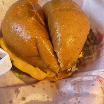 CHUCO BURGERS AND DOGS - Updated December 2025 - 133 Photos & 143 ...