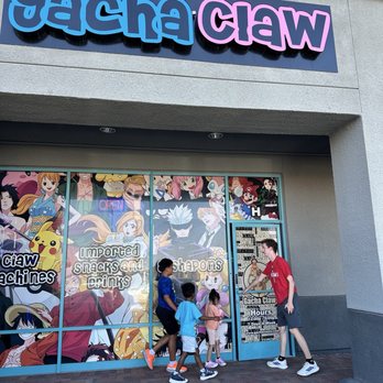 GACHA CLAW - Updated October 2025 - 223 Photos & 110 Reviews - 5625 S ...