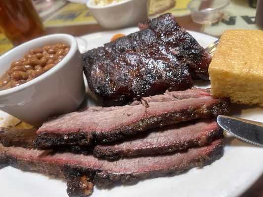 WIRE MILL SALOON & BARBECUE - Updated November 2025 - 159 Photos & 251 ...