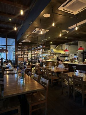 WILDFLOUR CAFÉ + BAKERY - Updated December 2025 - 244 Photos & 107 ...