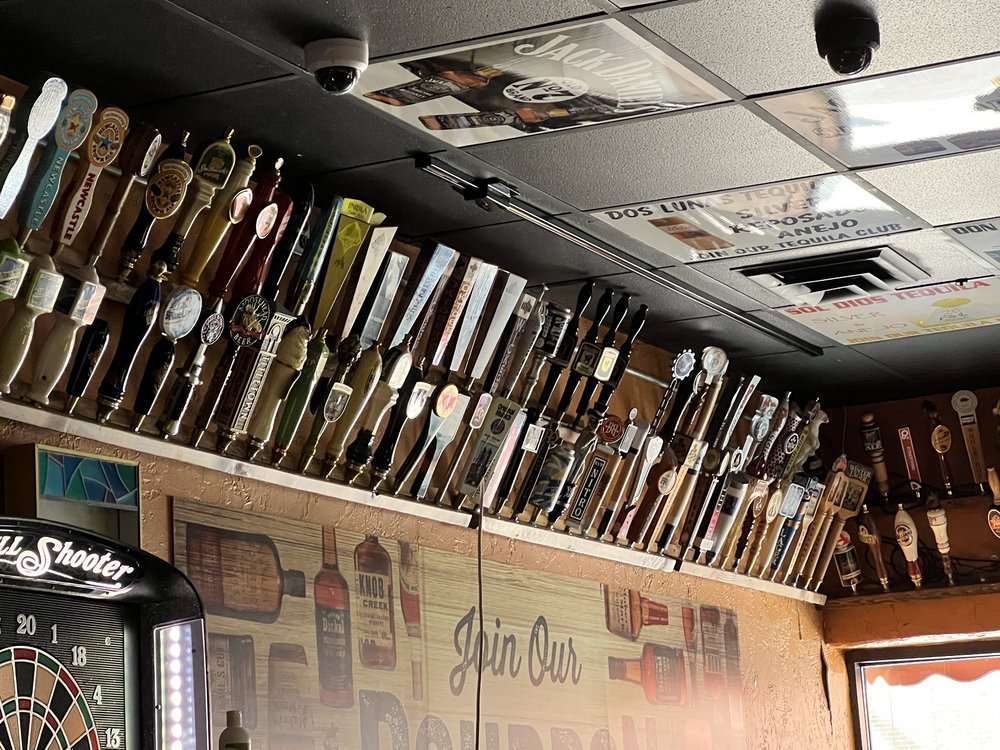 OLDE TOWN TAVERN - Updated July 2025 - 109 W College Ave, Appleton ...