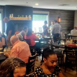 TOWNE TAVERN - Updated December 2025 - 64 Photos & 78 Reviews - 3138 ...