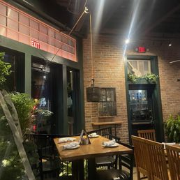 BUCKET & ROPE - Updated May 2025 - 73 Photos & 37 Reviews - 600 S ...