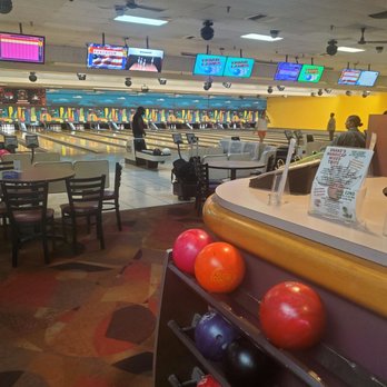 TRIAD LANES - Updated December 2025 - 32 Reviews - 21 Oak Branch Dr ...