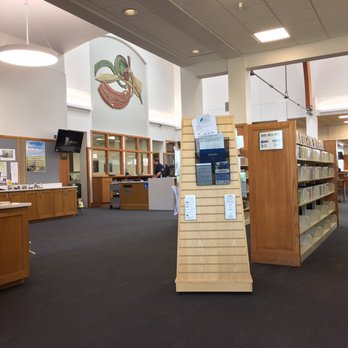 SUMP MEMORIAL LIBRARY - Updated October 2025 - 222 N Jefferson St ...