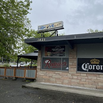 HIGH DIVE BAR AND GRILL - Updated January 2026 - 20 Photos & 18 Reviews ...