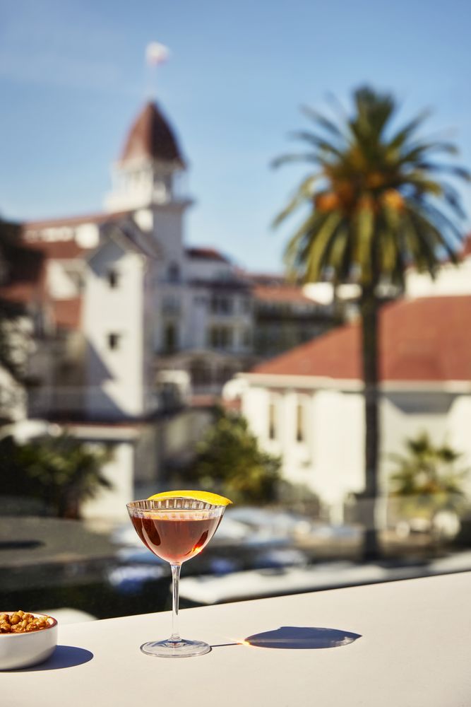 DIVE - Updated September 2025 - 103 Photos & 58 Reviews - 1417 Orange ...