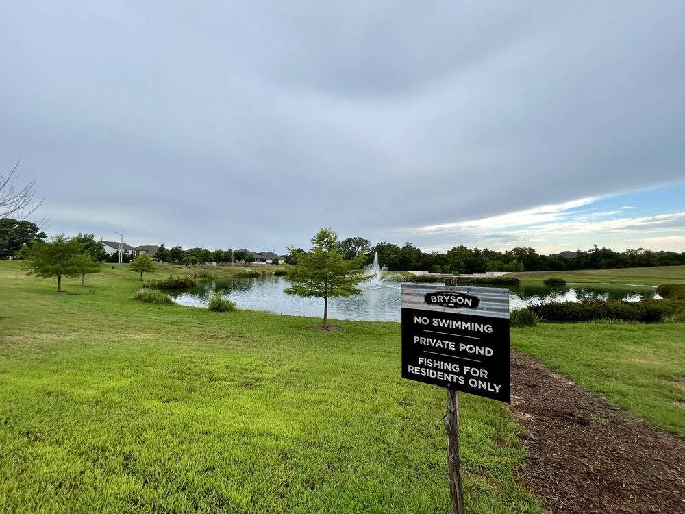 BRYSON BACKYARD AMENITY CENTER - Updated July 2024 - 1960 Pleasant Hill ...