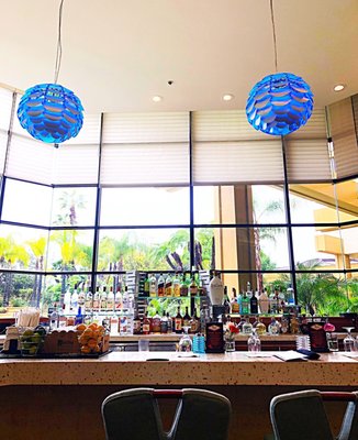 LONG BEACH MARRIOTT - 343 Photos & 276 Reviews - Hotels - 4700 Airport ...