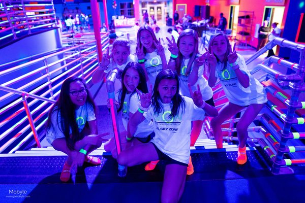 SKY ZONE CHARLESTON - Updated May 2025 - 94 Photos & 60 Reviews - 411 ...