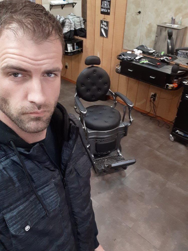 BENTLEY BARBER - Updated October 2025 - 143 S Bent St, Powell, Wyoming ...