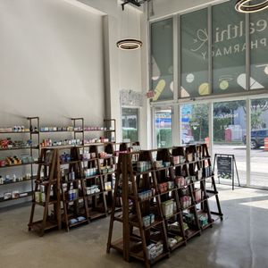 CENTERWELL PHARMACY - Updated July 2025 - 99 Reviews - 10749 Marks Way ...