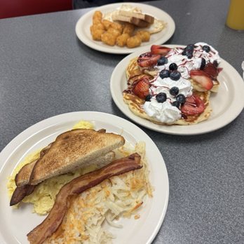 SOUTHERN CONEY AND BREAKFAST - Updated July 2025 - 264 Photos & 516 ...