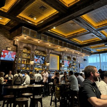 STOUT NYC - Updated April 2025 - 510 Photos & 1083 Reviews - 133 West ...