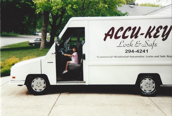ACCU-KEY LOCK & SAFE - Updated July 2024 - 18 Photos - Dayton, Ohio ...