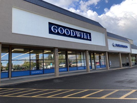 GOODWILL INDUSTRIES OF THE COLUMBIA WILLAMETTE - Updated June 2025 - 38 ...