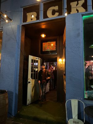 THROWBACKS SANFORD - Updated December 2025 - 59 Photos & 29 Reviews ...