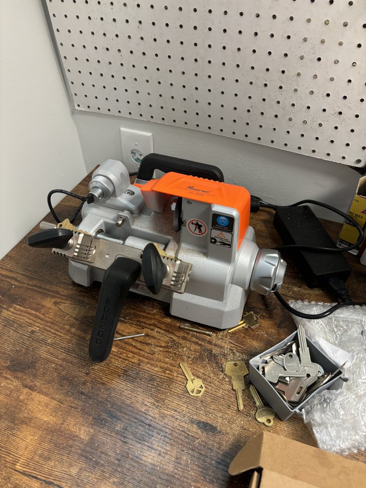 EAGLE LOCKSMITH - Updated May 2026 - 27 Photos & 14 Reviews ...