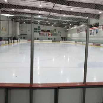 ICE HOUSE SKATING RINKS - Updated December 2025 - 39 Photos & 52 ...