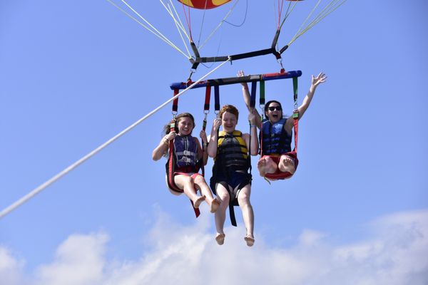 CHUTE EM UP PARASAILING - 36 Photos & 40 Reviews - 27212 Marina Rd ...