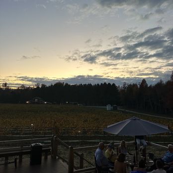 EVERLEIGH VINEYARDS & BREWING COMPANY - Updated October 2025 - 18 Reviews & 17 Photos - 9845 ...