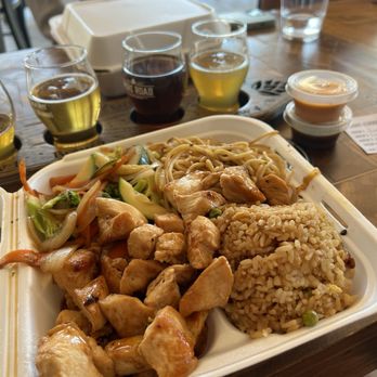 WHATEVER YOU WANT - Updated December 2025 - 25 Photos - 2463 W Sunshine ...