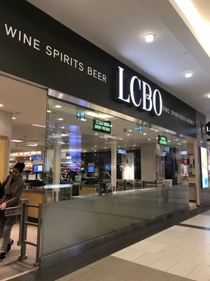 LCBO - YONGE EGLINTON CENTRE - Updated May 2026 - 15 Reviews - 2300 ...
