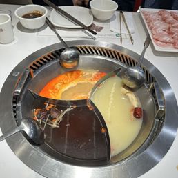 QIAO LIN HOTPOT - CHICAGO DOWNTOWN - Updated July 2025 - 284 Photos ...