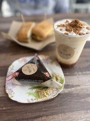 THE CLASSIC CAFE - Updated August 2025 - 871 Photos & 320 Reviews - 419 ...