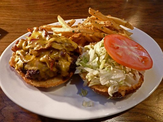 RUSTY BUCKET RESTAURANT & TAVERN - 77 Photos & 105 Reviews - 4109 N ...